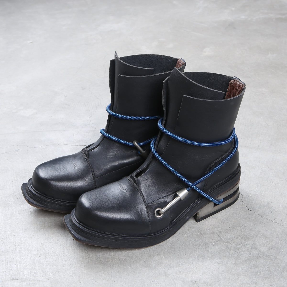 Dirk Bikkembergs Black Bungee Boots 1996 Steel Cut Heel Size 43 – akaibu.co